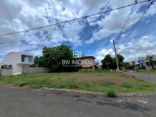 Terreno / Lote para Venda em Senador Canedo/GO Residencial Condomínio Jardim Veneza