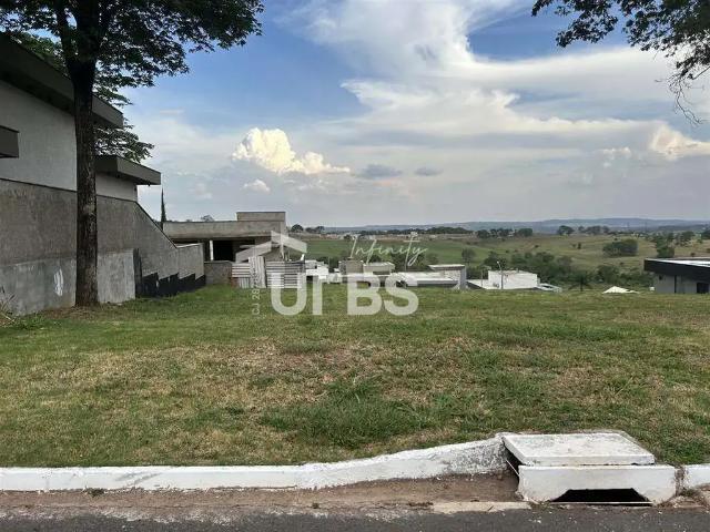 Terreno / Lote para Venda em Senador Canedo/GO Residencial Vale Verde