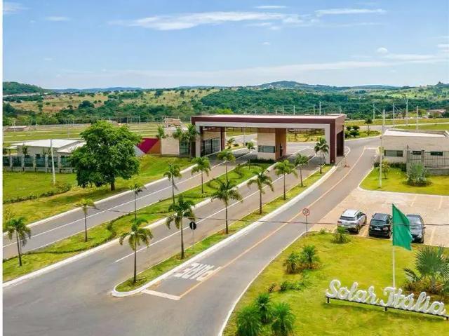 Terreno / Lote para Venda em Senador Canedo/GO Setor Central