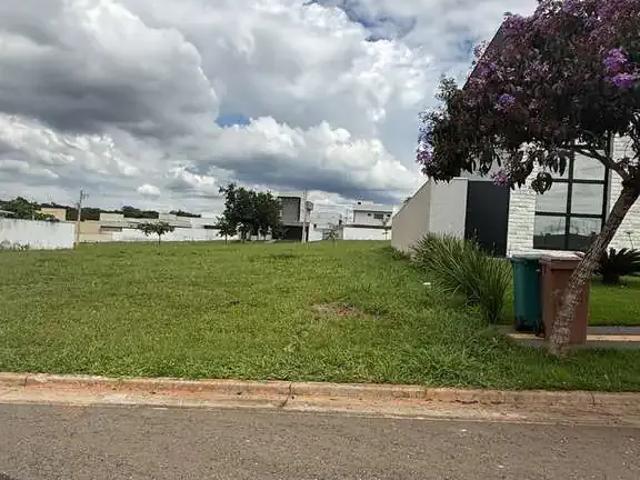 Terreno / Lote para Venda em Senador Canedo/GO Terras Alpha Residencial 2