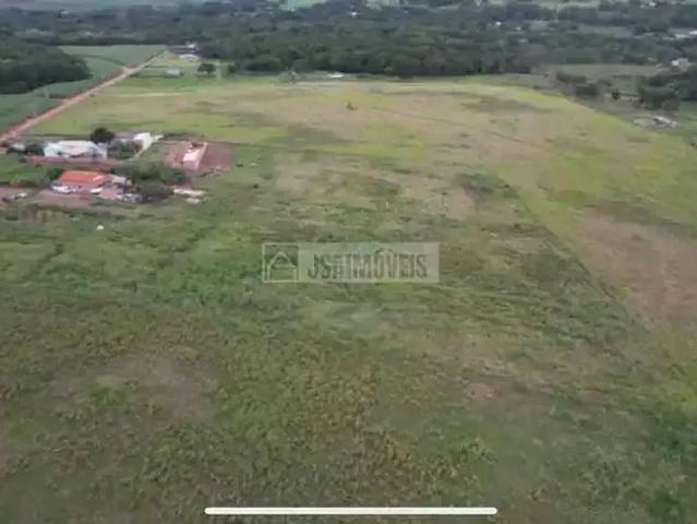 Terreno / Lote para Venda em Serrana/SP Centro