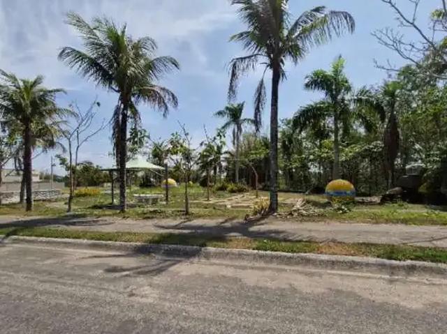 Terreno / Lote para Venda em Serra/ES Nova Almeida Centro