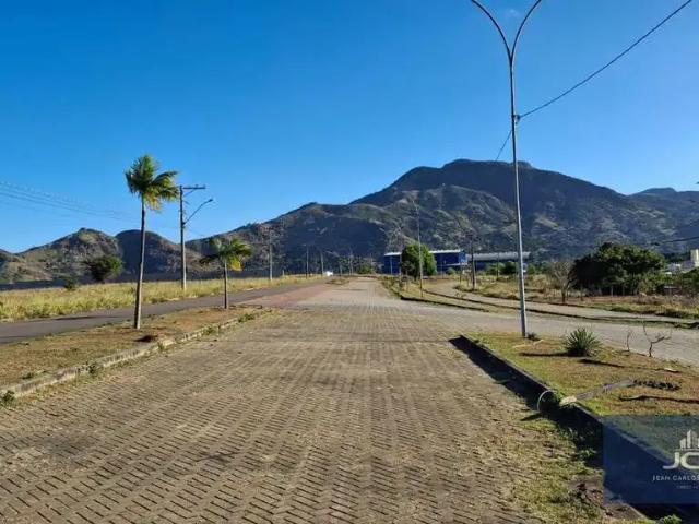 Terreno / Lote para Venda em Serra/ES Campinho da Serra I