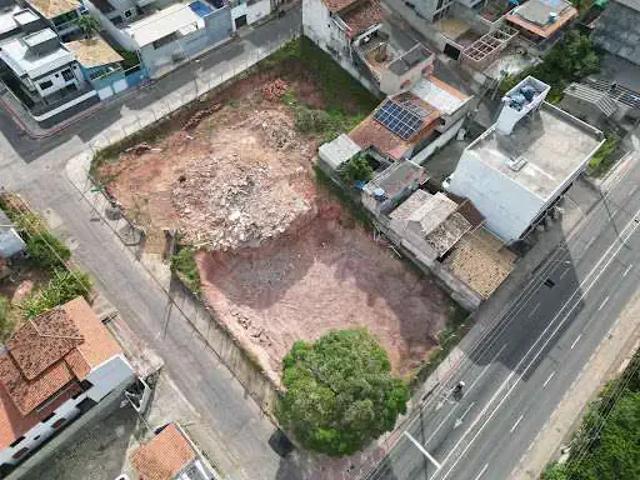 Terreno / Lote para Venda em Serra/ES Castelândia