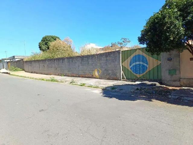 Terreno / Lote para Venda em Sete Lagoas/MG São João II