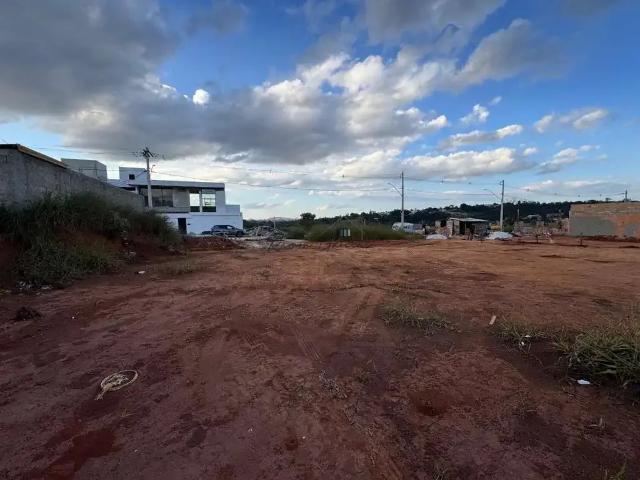 Terreno / Lote para Venda em Sete Lagoas/MG Vitoria da União