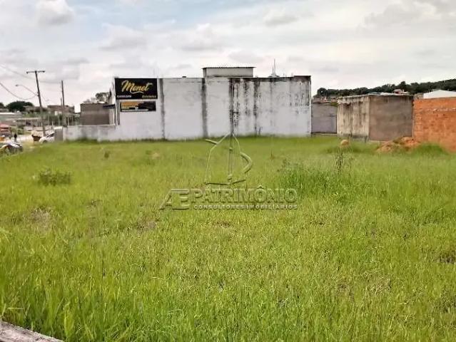 Terreno / Lote para Venda em Sorocaba/SP Itavuvu