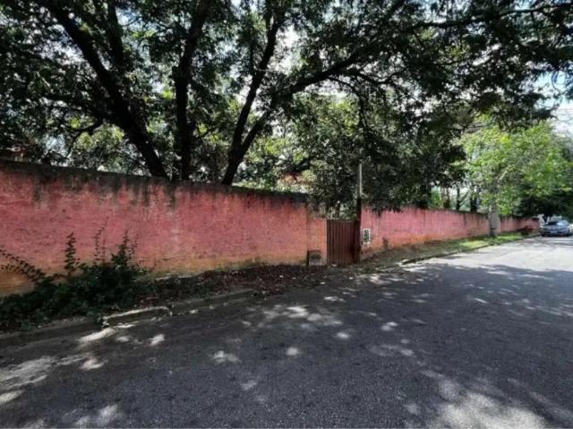 Terreno / Lote para Venda em Sorocaba/SP Jardim Simus