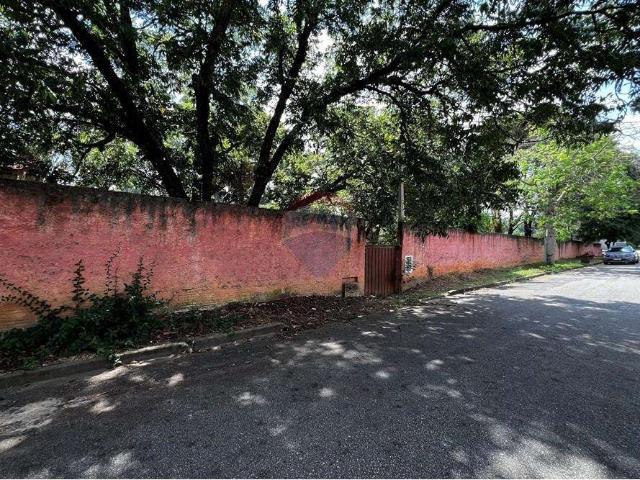 Terreno / Lote para Venda em Sorocaba/SP Jardim Simus