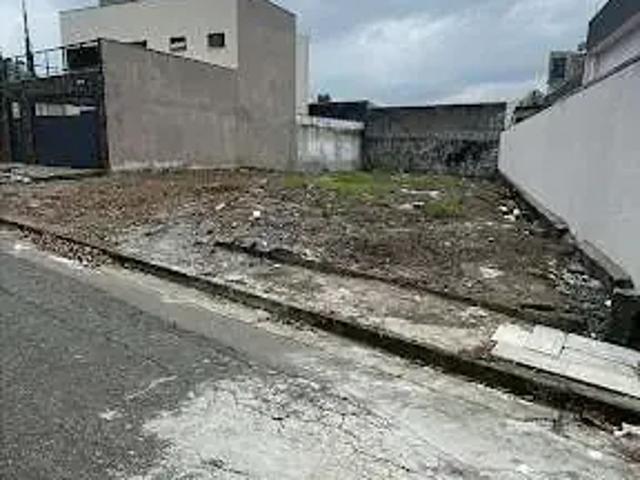 Terreno / Lote para Venda em Suzano/SP Vila Mifune