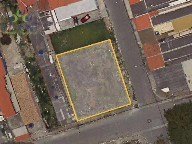 Terreno / Lote para Venda em Suzano/SP Vila Urupês