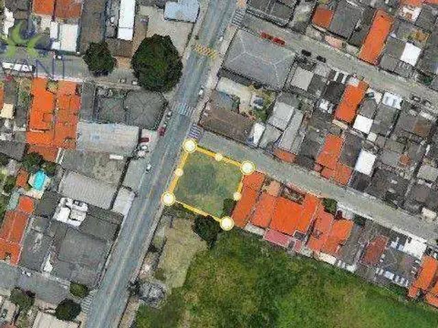 Terreno / Lote para Venda em Suzano/SP Centro