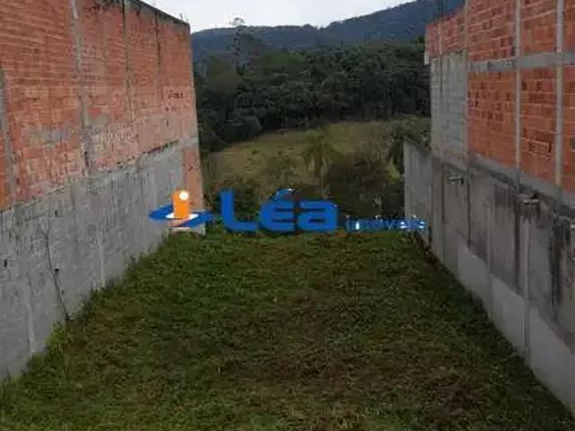 Terreno / Lote para Venda em Suzano/SP Jardim Ikeda