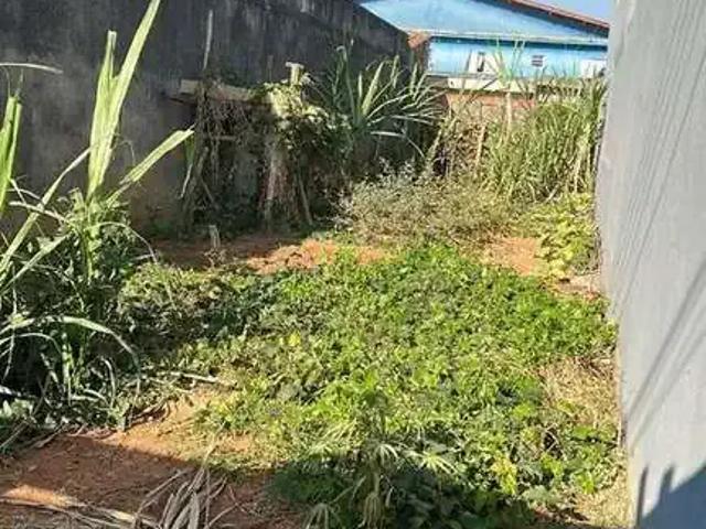 Terreno / Lote para Venda em Suzano/SP Parque Maria Helena