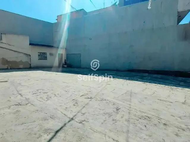 Terreno / Lote para Locação em Niterói/RJ Centro