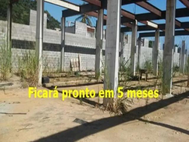 Terreno / Lote para Locação em Queimados/RJ Centro