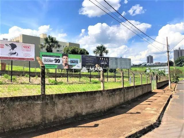 Terreno / Lote para Locação em Uberaba/MG Santa Maria
