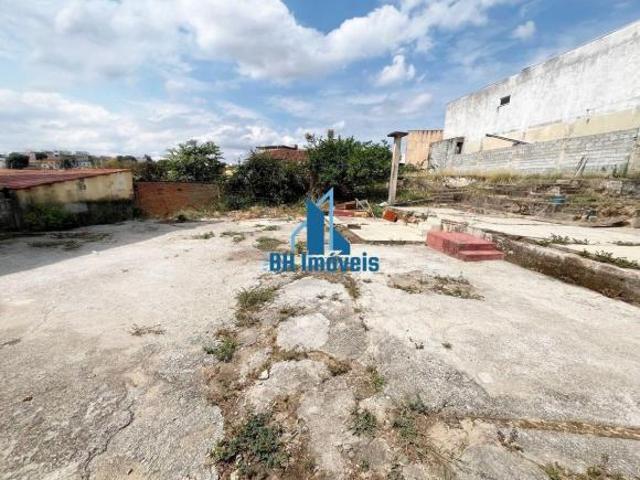 Terreno Lote plano de 630m² no bairro Dom Bosco em Belo Horizonte