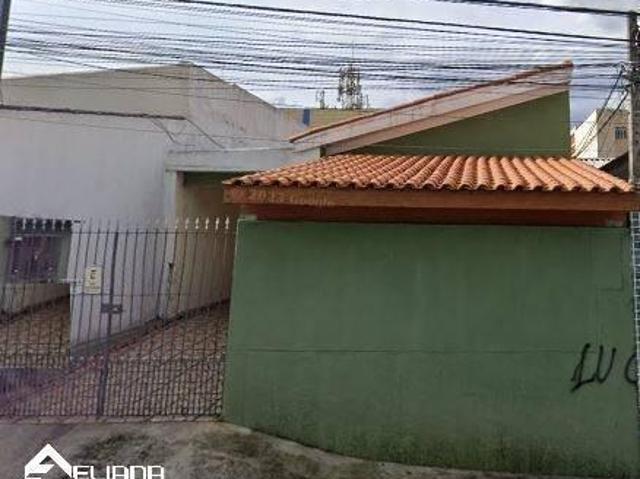 Terreno px da Visconde com 3 moradias