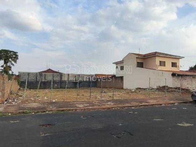 Terreno Padrão em Araraquara