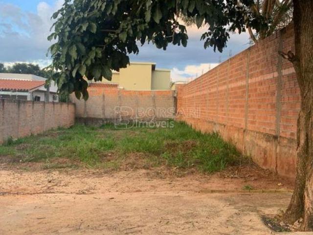 Terreno Padrão em Araraquara