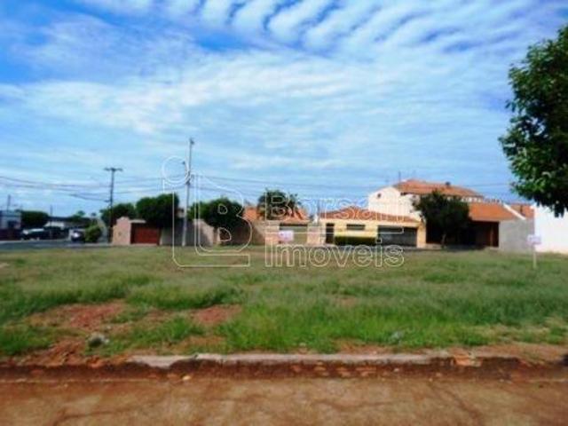 Terreno Padrão em Araraquara