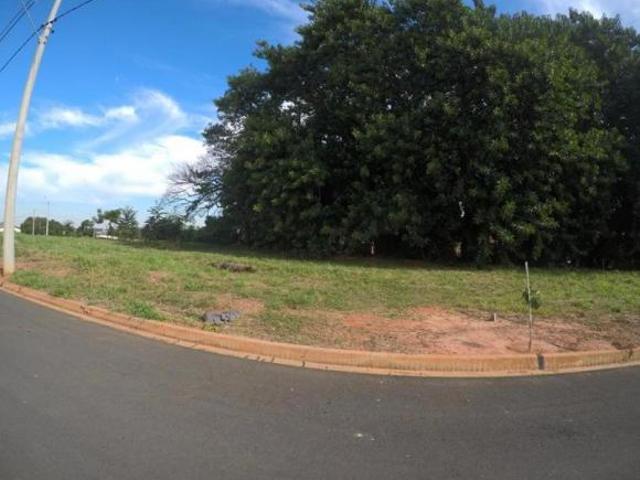 Terreno Padrão em Bady Bassitt