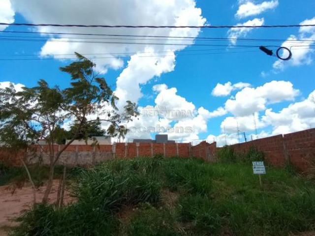 Terreno Padrão em Bady Bassitt