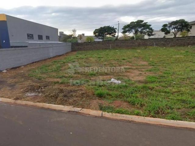 Terreno Padrão em Mirassol