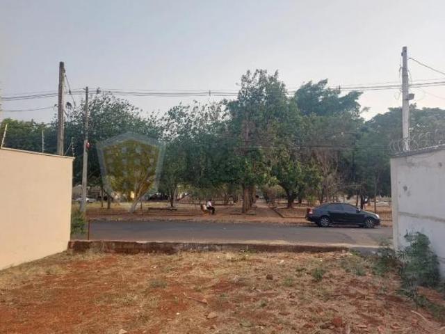 Terreno Padrão em Ribeirão Preto