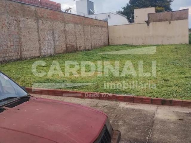 Terreno Padrão em São Carlos