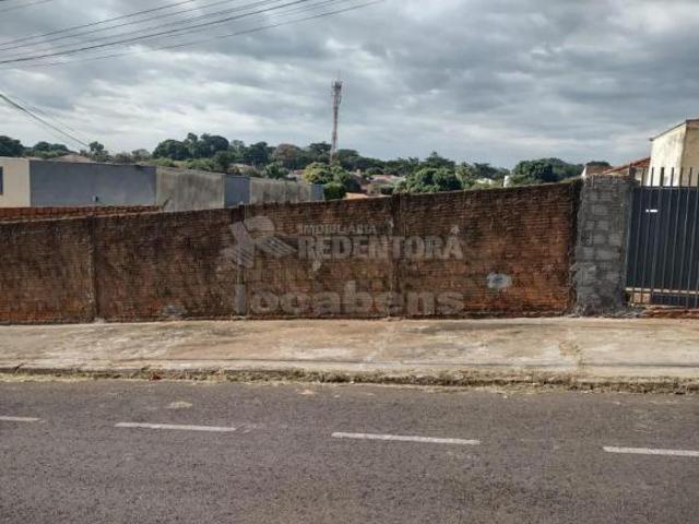 Terreno Padrão em São José do Rio Preto