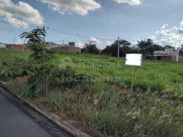 Terreno Padrão em São José do Rio Preto