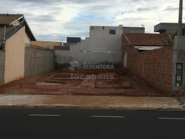 Terreno Padrão em São José do Rio Preto