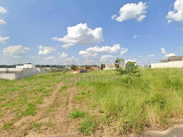 Terreno Padrão em São José do Rio Preto