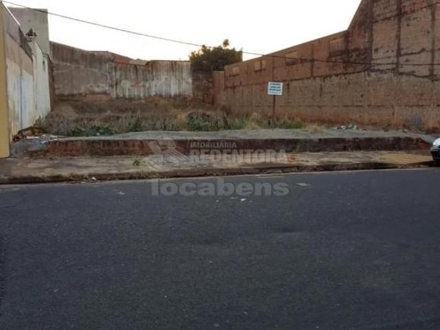 Terreno Padrão em São José do Rio Preto