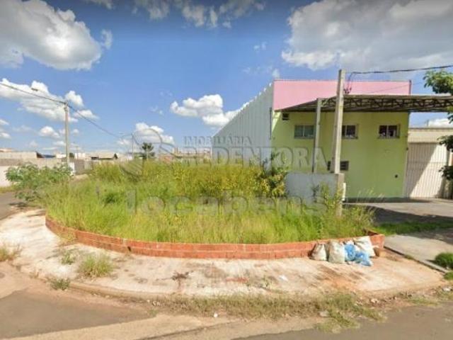 Terreno Padrão em São José do Rio Preto