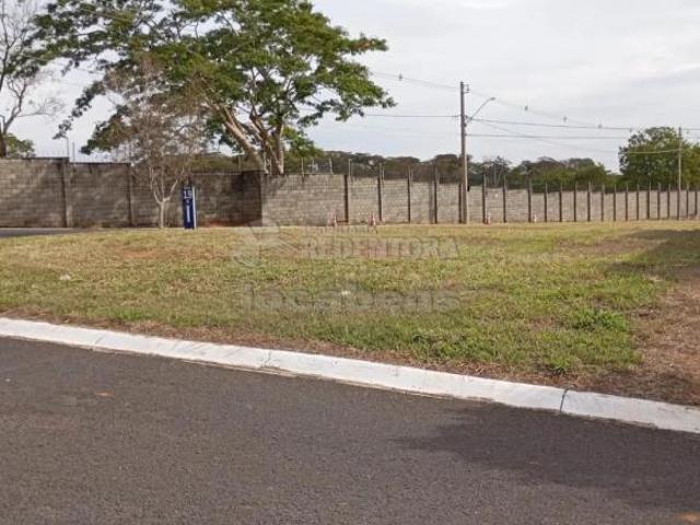 Terreno Padrão para Venda com 327,44m², quitado no Condomínio Bella Vittá Bady Bassitt