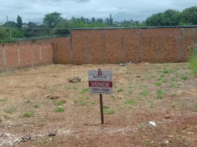 Terreno padrao a venda no bairro Yolanda Opice em Araraquara