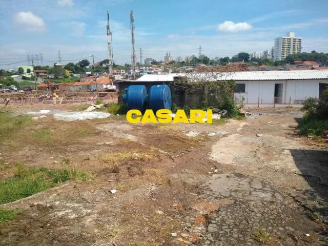 Terreno para Alugar com 1.000m² em Avenida Movimentada no Jardim Jamaica – Santo André/SP