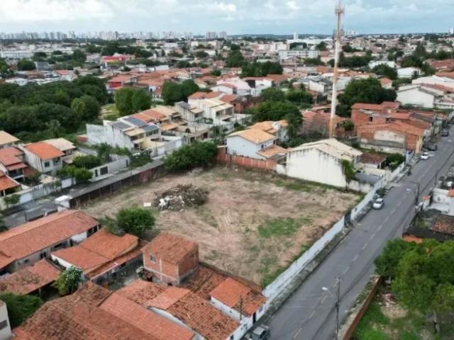 Terreno para alugar, 2496 m² por R$ 6.250,95/mês Cidade dos Funcionários Fortaleza/CE