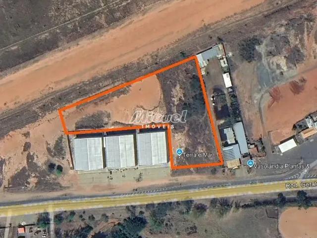 Terreno Comercial para Aluguel em São Pedro Aeroporto – 16.360 m²