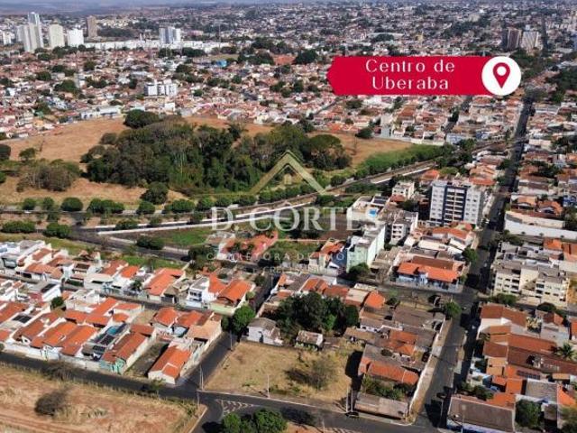 Terreno para Investimento a 100 metros da Antiga Estação Ferroviária