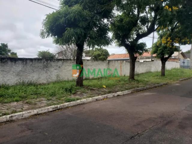 Terreno ZR3.1 com 1.281m² para locação na Rua Piauí no Guaíra 5203
