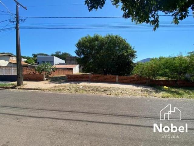 Terreno Para Subdividir de 839,96 m² à venda em Cianorte PR, Jardim Vó Geny: oportunidade única!