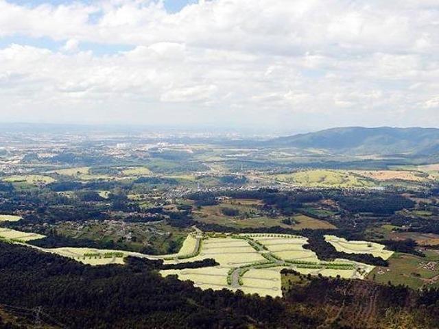 Terreno para Venda, 800m², por R$ 280.000,00, em Medeiros, Jundiaí / SP