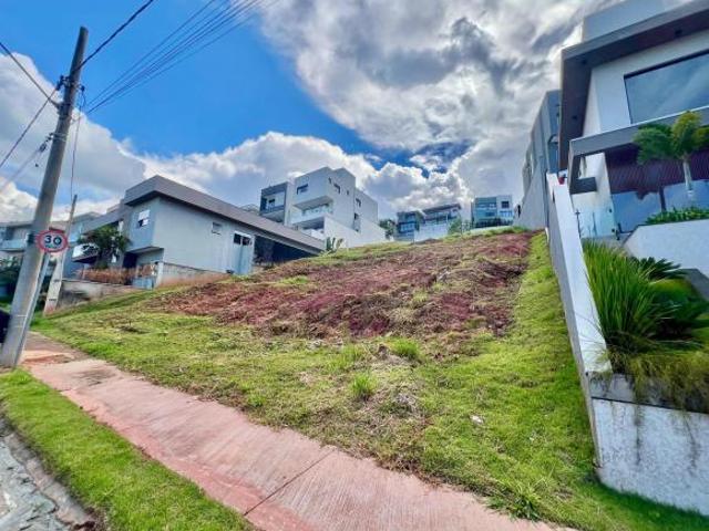 Terreno para venda com 250m² no Bella Citta Fazenda Rodeio