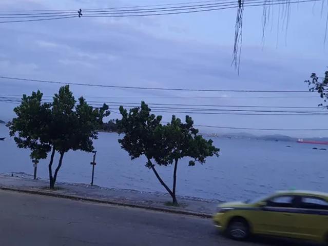 Terreno para venda com 2.100m², com ampla vista da baía, para construção Cocotá, Ilha do Gov