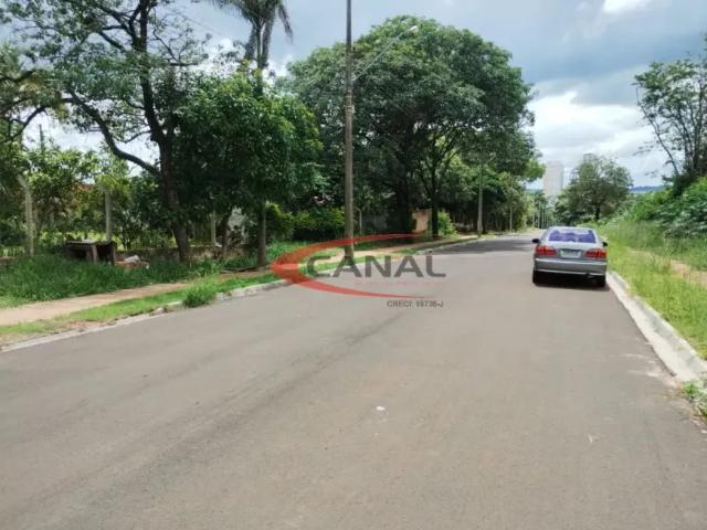 Terreno para venda com 2.502,6 m² em Jardim Imperial, Bauru SP