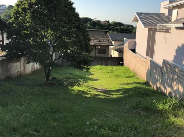 Terreno para venda com 472 metros quadrados em Caminhos de São Conrado Sousas em Campinas SP